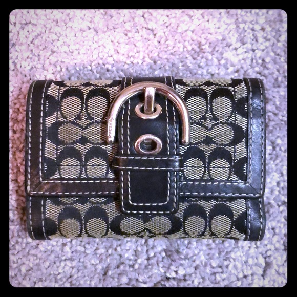 Coach | Bags | Authentic Coach Wallet | Poshmark